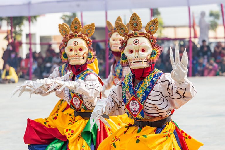 Cham - The Lama Dance - The Stupa